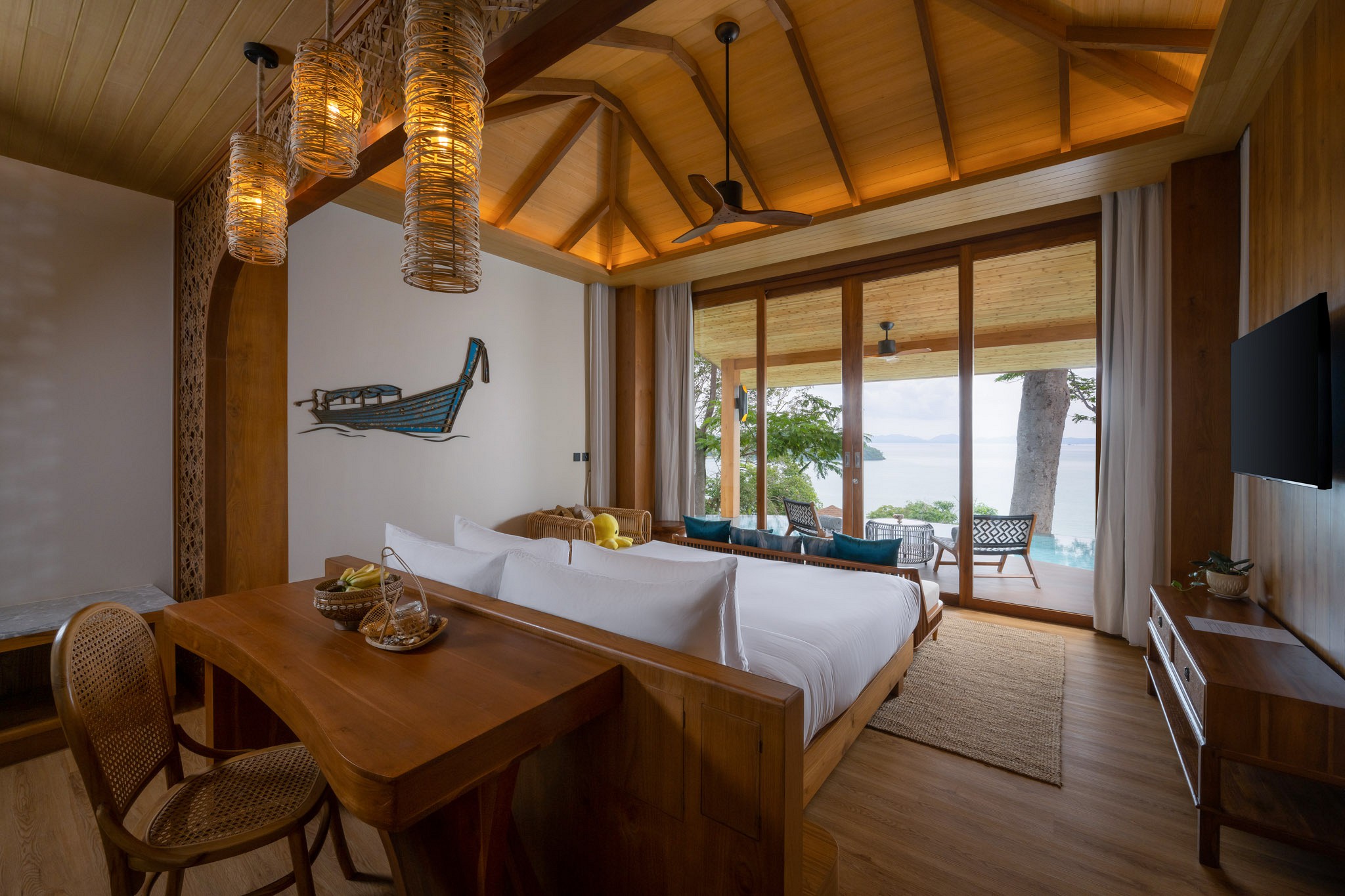 Sinae Phuket Luxury Hotel | Ocean Villas, Siray Bay | Ko Sire, Mueang ...